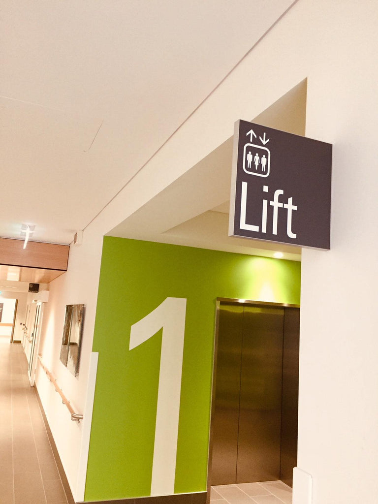 Hallmark Projecting Signs – SIGNLINK PTY LIMITED